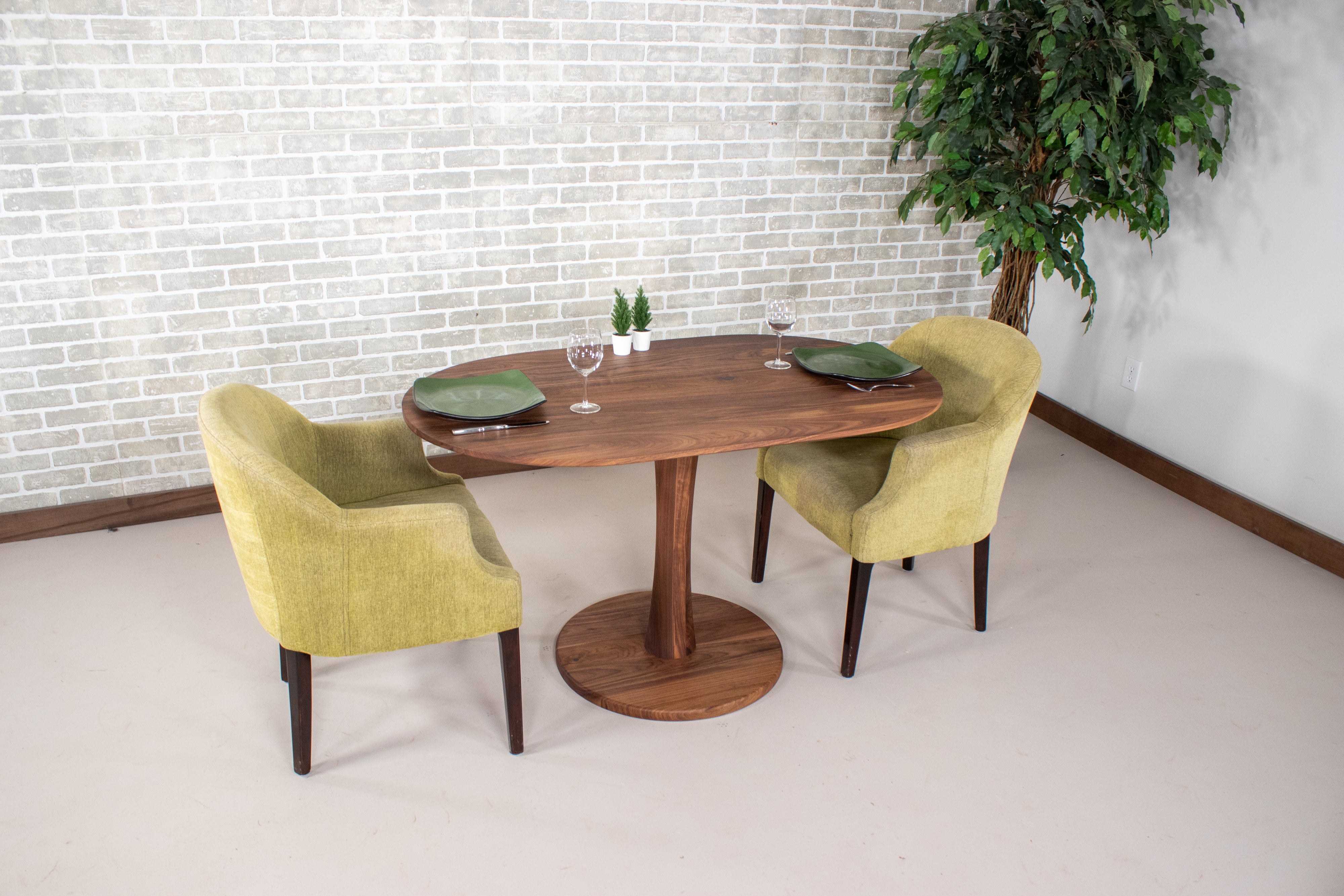 Finding the Perfect Table for Two: Cozy, Customizable, and Just Right ...
