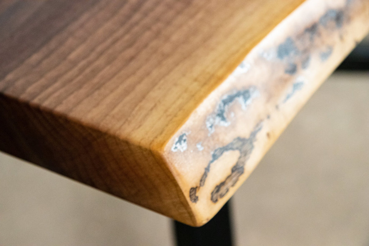 What does Live Edge Mean? – Loewen Design Studios