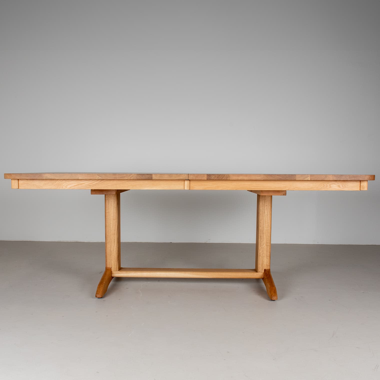 Extendable Dining Table | Wood Trestle Table | Loewen Design Studios